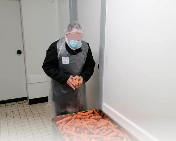 Organic biodegradable disposable compostable Apron - PPE medical